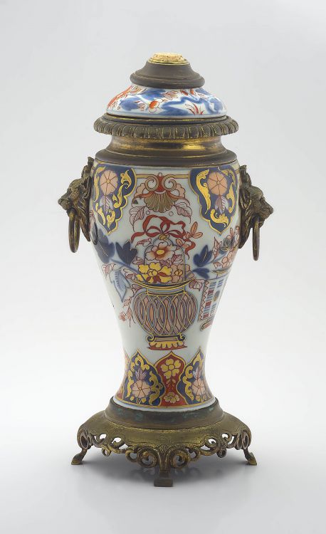 A Japanese Imari and gilt-metal mounted cassolette, Meiji period, 1868 ...