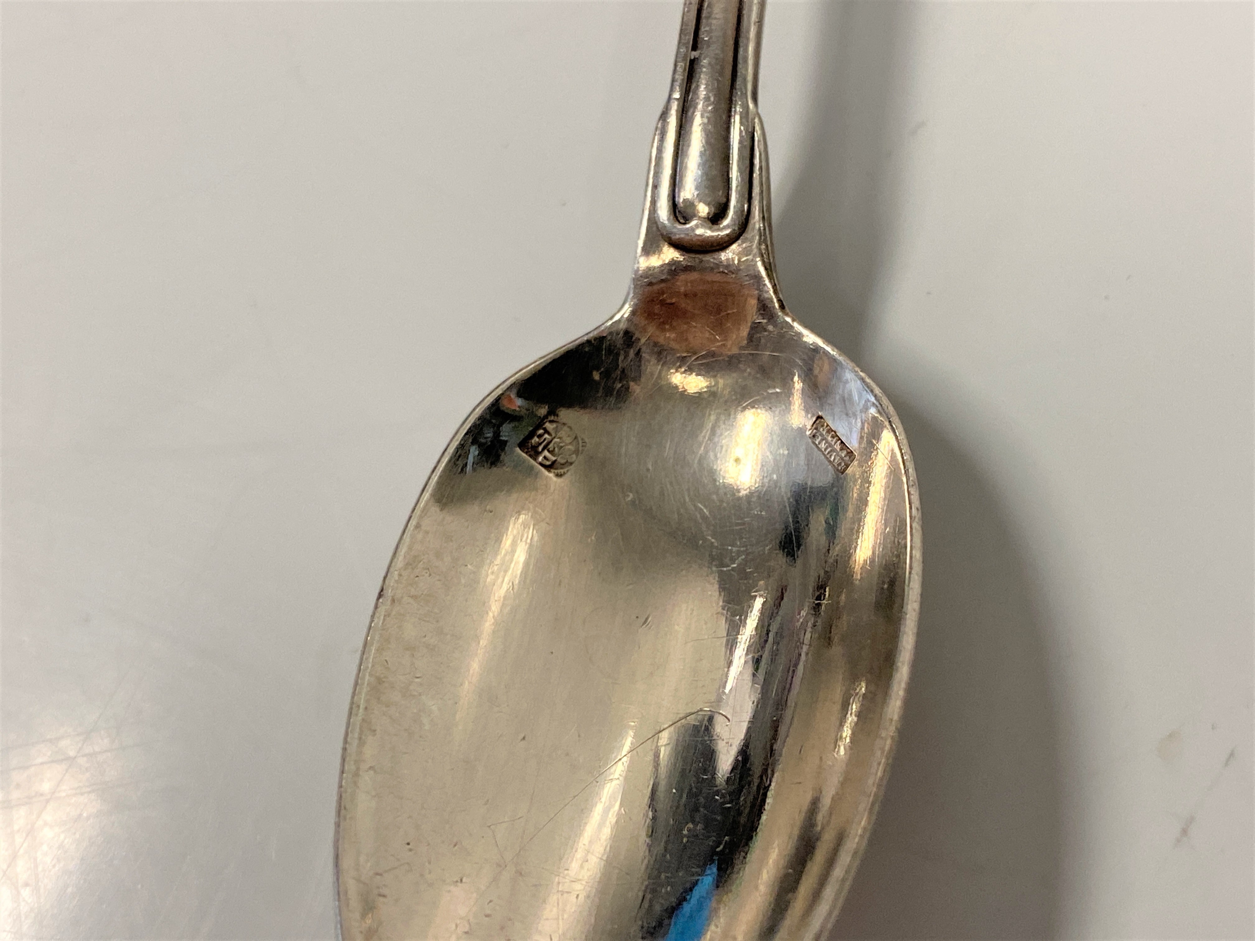 Eleven French silver 'Fiddle, Thread and Shell' pattern Ravinet d ...